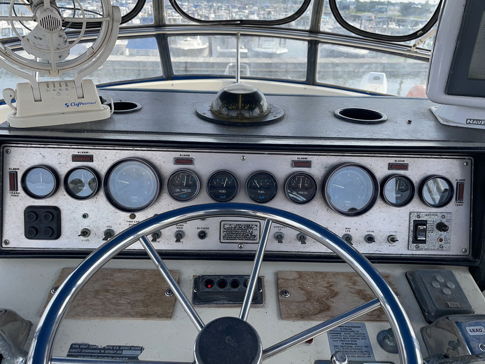 1986 Chris Craft Commander | CC Commander Club