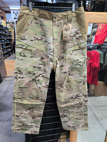 Beyond Clothing A5 Rig Softshell Pant | colessurplus