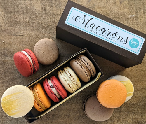 French Macaron Gift Box - Thanksgiving | Luna Bakery and Cafe