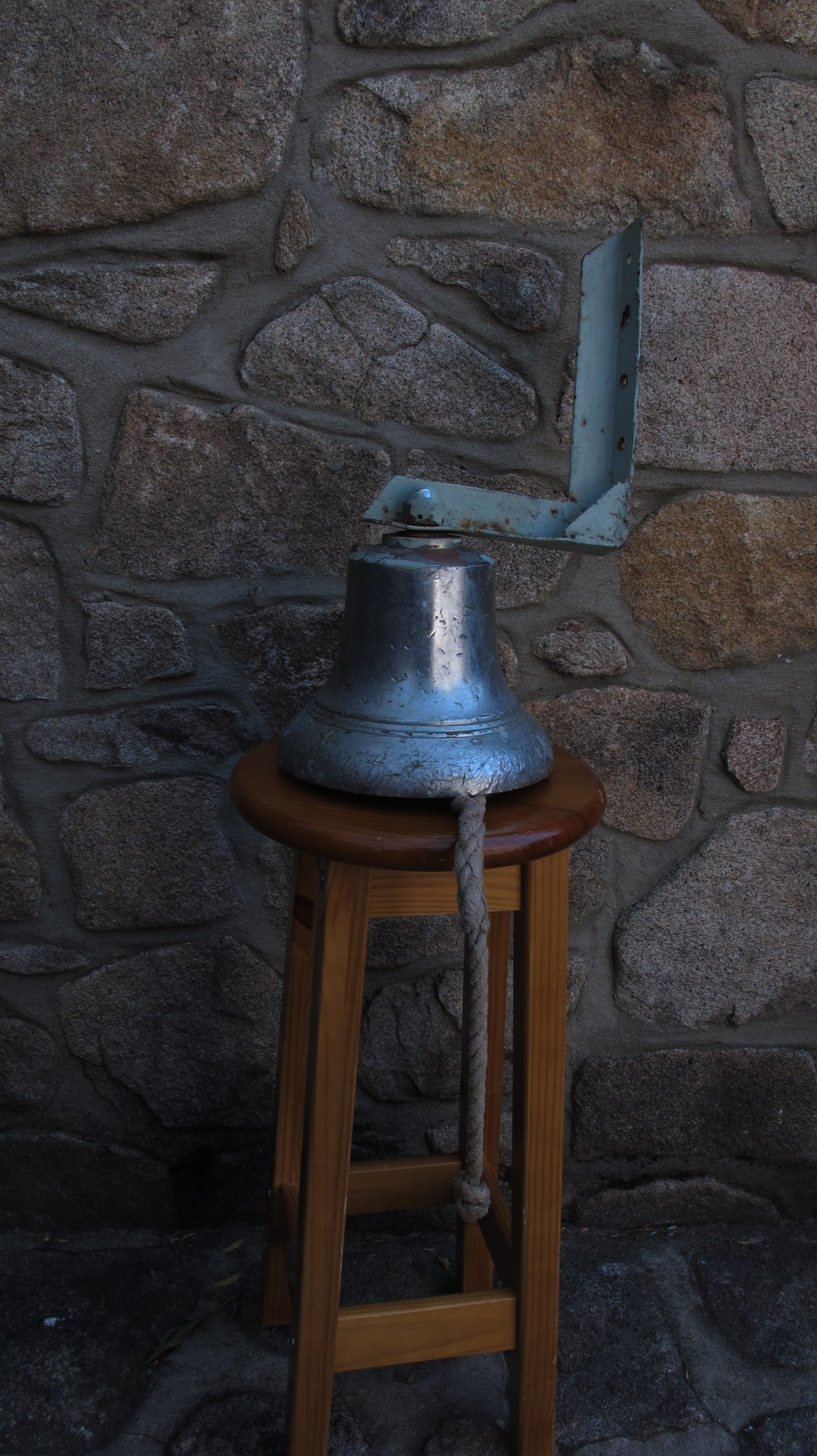 BELL TOP STATION BELL | Collection Catalogue | Thredbo Alpine Museum