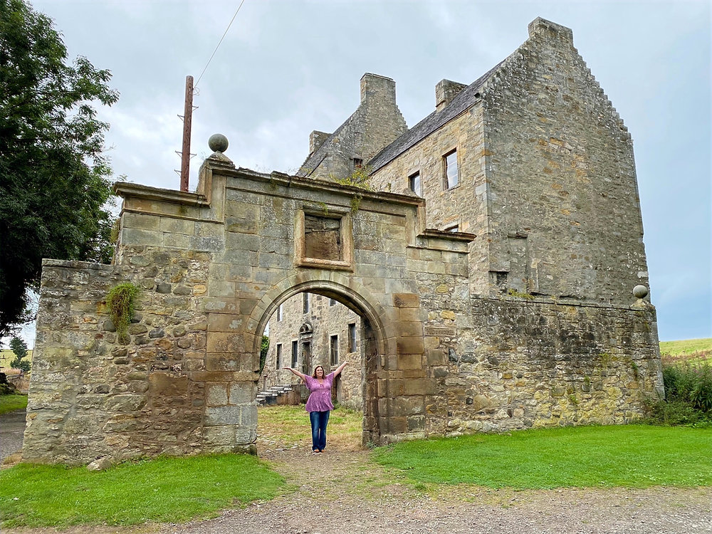 Outlander Filming Locations in Scotland Series: “Lallybroch” (Midhope ...