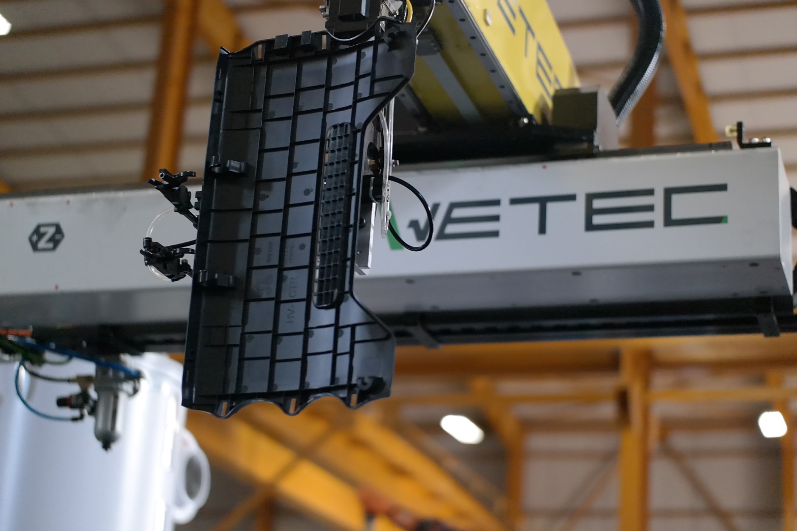 WETEC | Plastik enjeksiyon robotu | CNC Servo | İstanbul