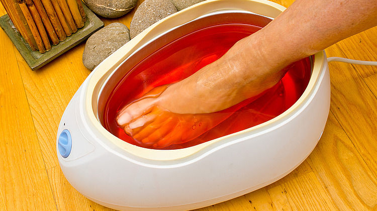 Pedicure with Paraffin