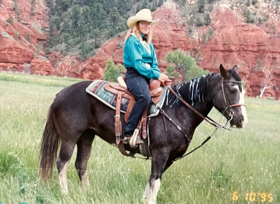 Hulett Rodeo Queens | Hulett Rodeo