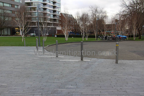 Grade 304 Stainless Steel Security Bollard 88mm Ø to 154mm Ø 1500mm ...