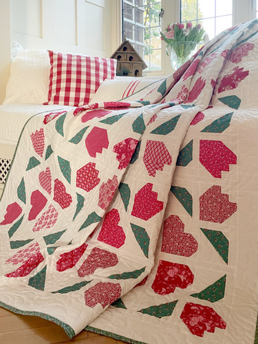 Everlasting Paper Pattern | CakeStand Quilts