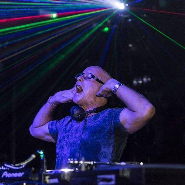 Esta La Musica 454 with DJ Graham Gold: Progressive & Tech House Mix