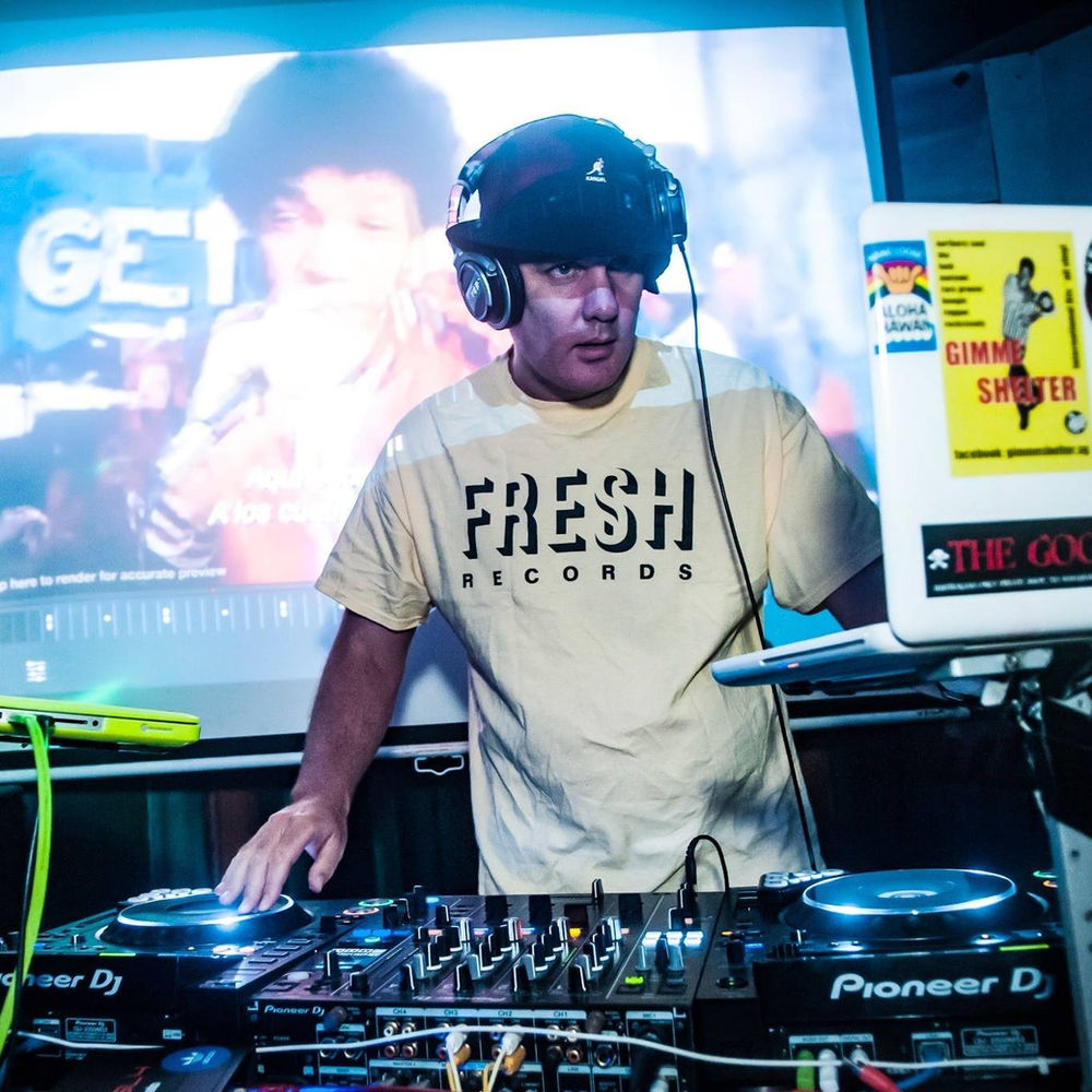 DJ Andrew M Announces Track List For All Vinyl 'Disco' Show 08.