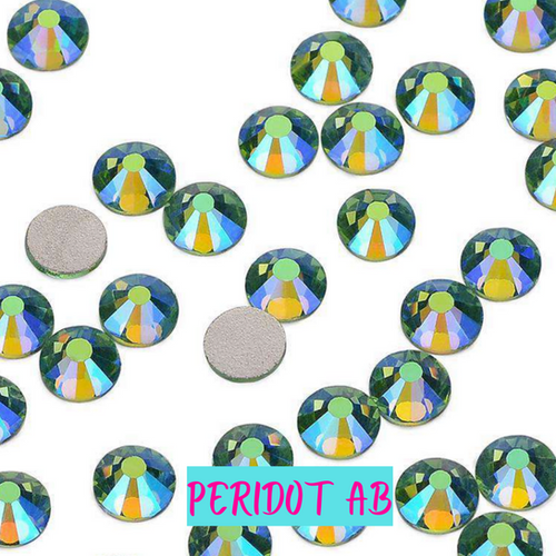 Peridot AB 14 Cut | Royal Rhinestones