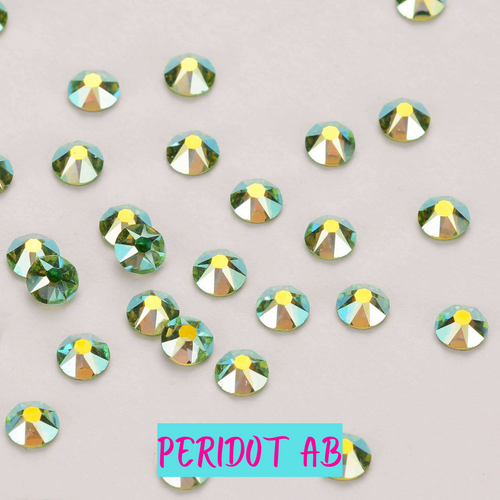 Peridot AB 16 Cut | Royal Rhinestones