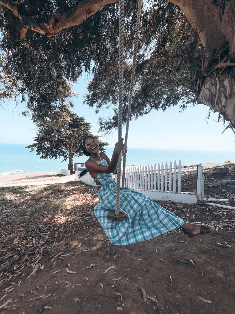 6 Ways To Honor Your Femininity