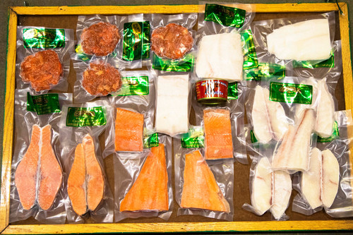 Halibut / Salmon Duet Seafood Gift Box | Coal Point Seafood