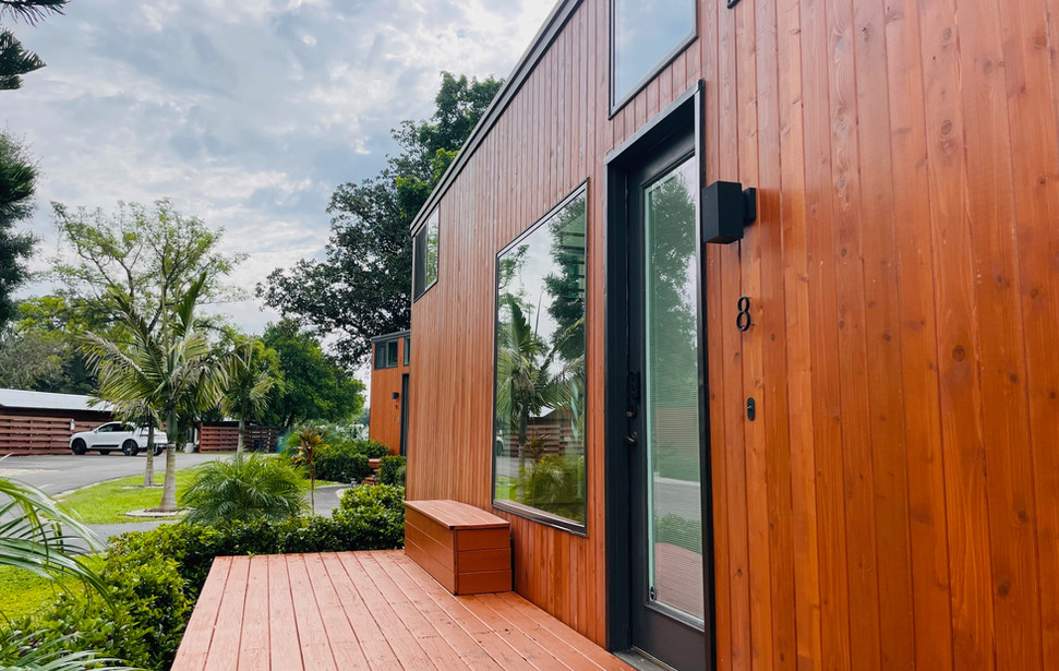 Available Units| Escape Tampa Bay Village