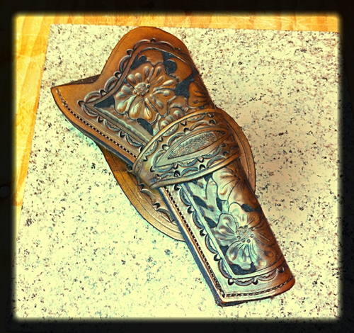 Hand of God Holster | Foo Fa Raw Leather