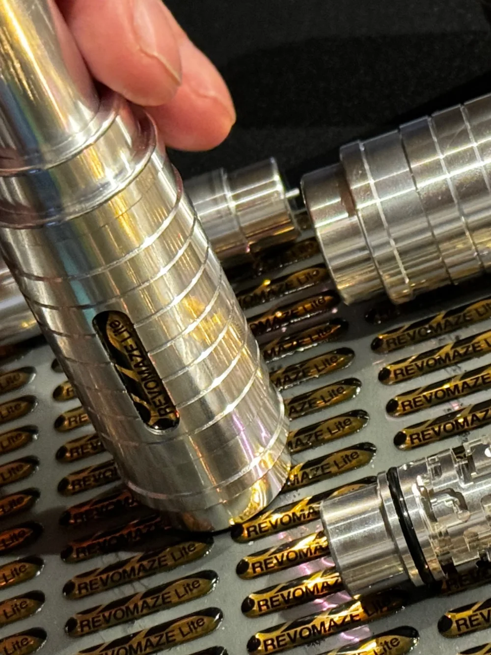 REVOMAZE Lite BLACK (Limited Edition) | The Puzzle Workshop