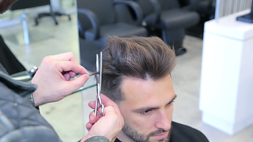 Enrol Now - Barber Apprenticeship & Training | Haircut Training