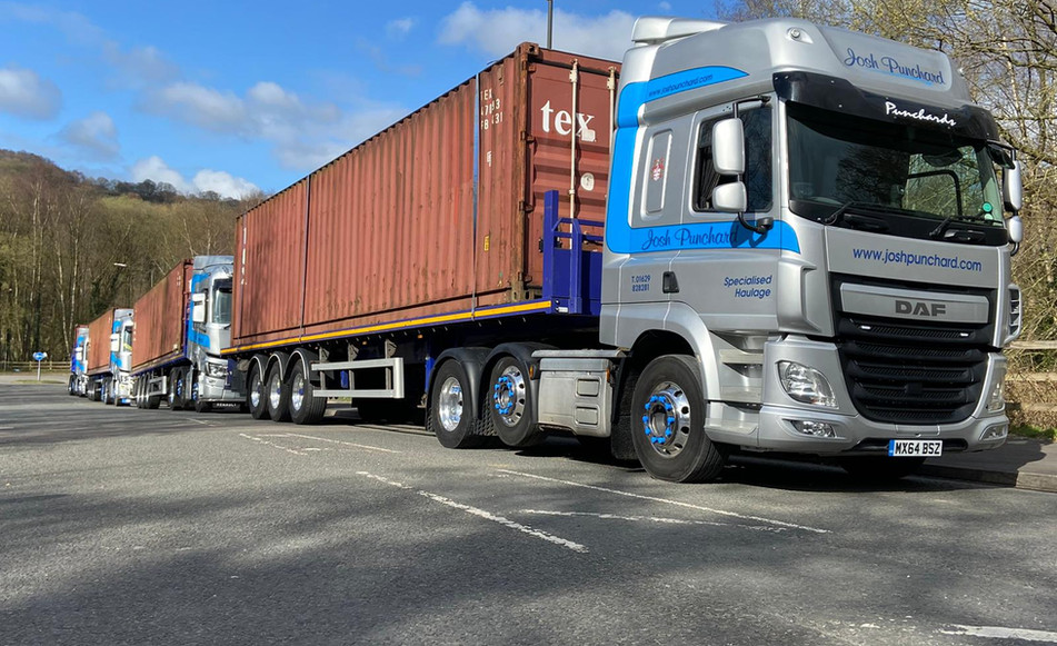 GALLERY | Hiab Haulage | Josh Punchard Specialised Haulage | Derbyshire