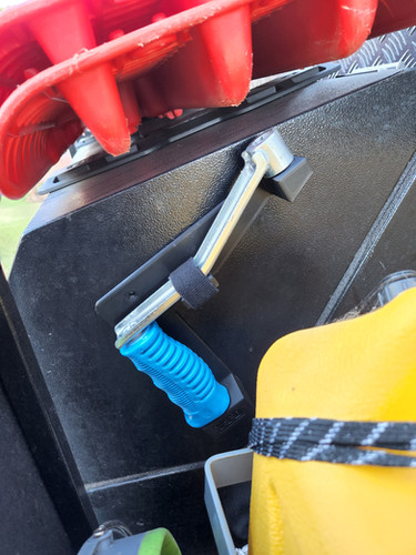 Ark XO Jockey Wheel Handle Holder | YTD Industries