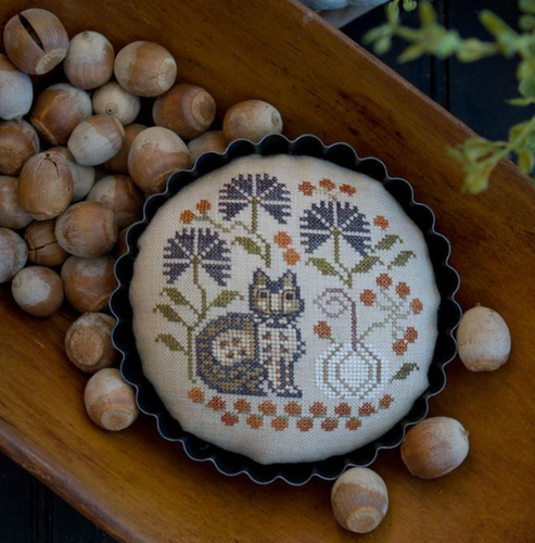 AUTUMN TART by Plum Street Samplers | KittenStitcher