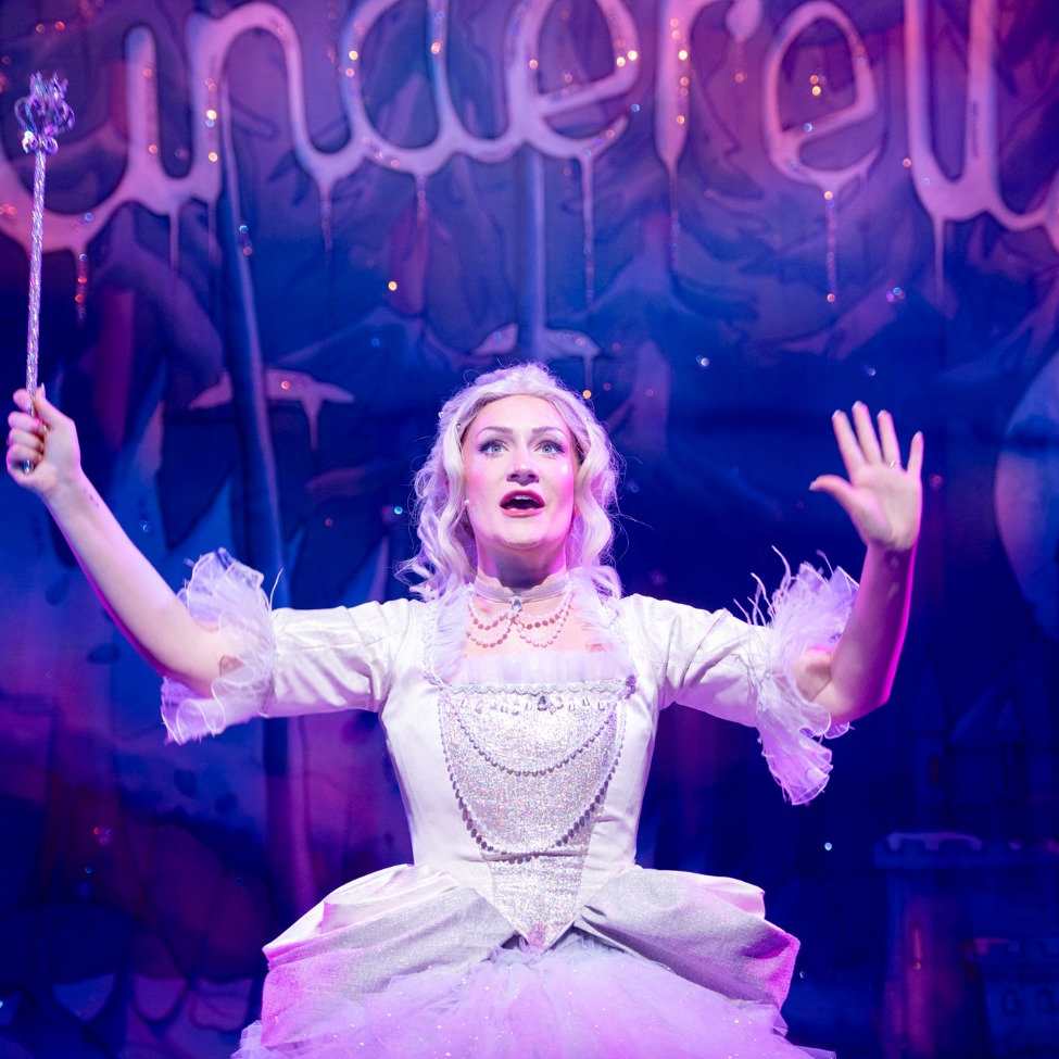 Cinderella at Ayr Gaiety: 2023 Panto review