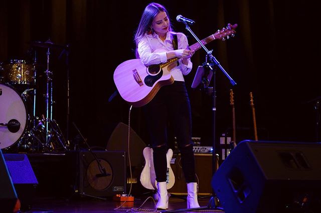 Singer Songwriter | Chelsea Berman