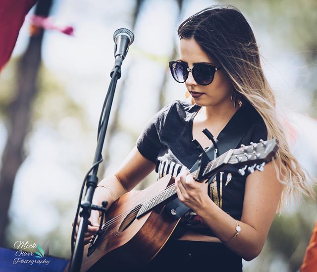 Singer Songwriter | Chelsea Berman