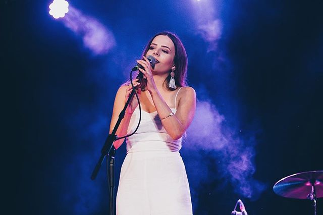 Singer Songwriter | Chelsea Berman