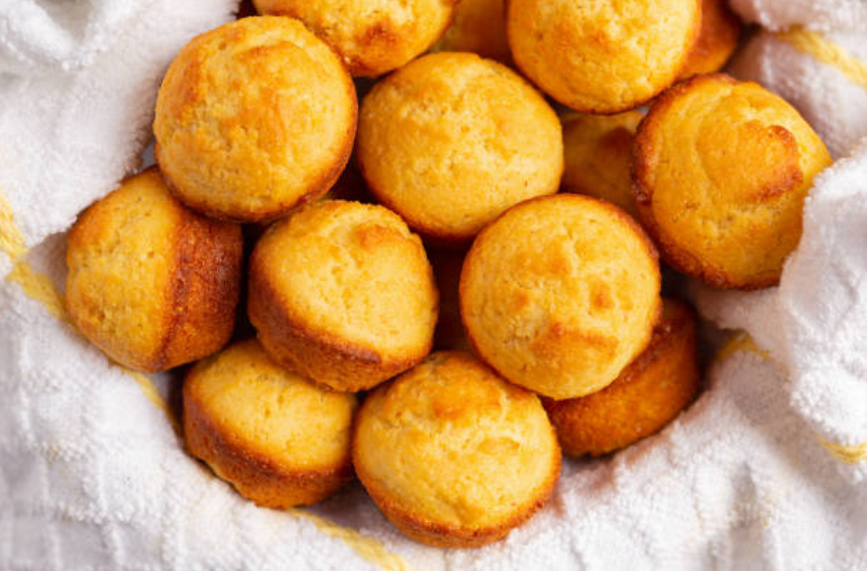 Easy Homemade Cornbread Recipe From Scratch