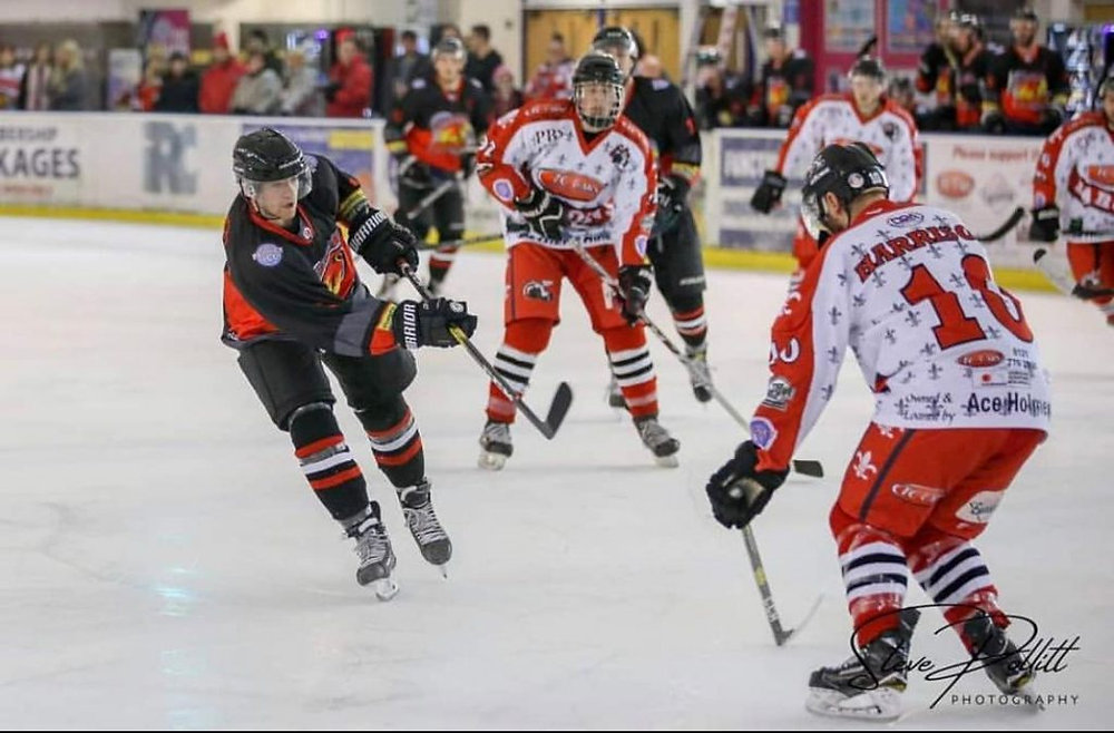 Stars Swoop to Sign Mayoh