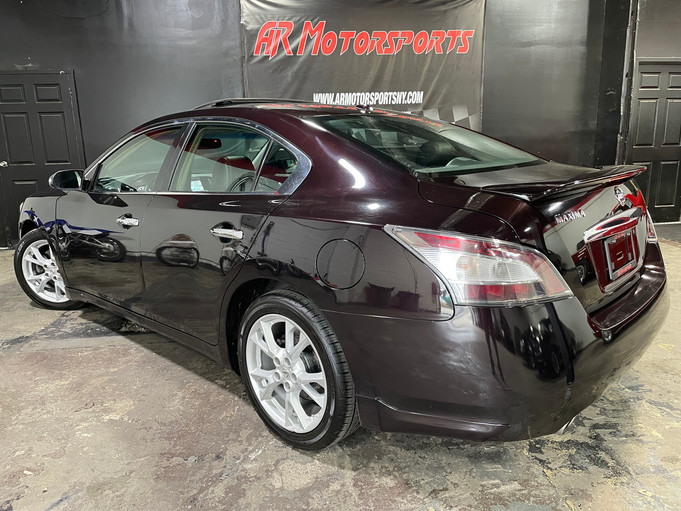 2014 Nissan Maxima | AR Motorsports