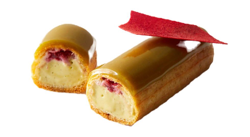 Pistachio Raspberry Éclair | The Normandy final