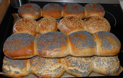 6 Pack of Fresh Kaiser Rolls | marino-meats