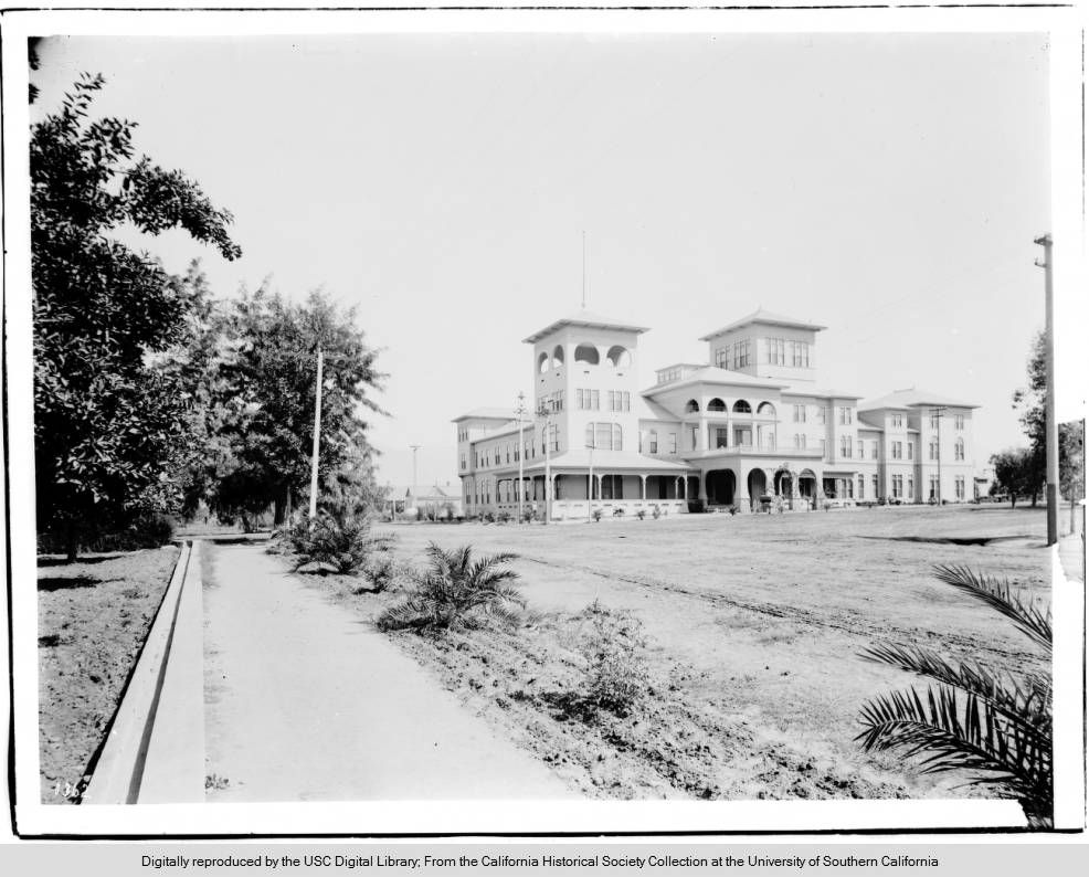 Redlands Early Tourism