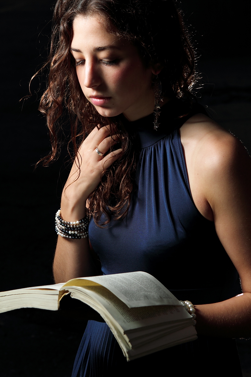 Actor | Emily Lawrence - actor, voice actor, writer | United States