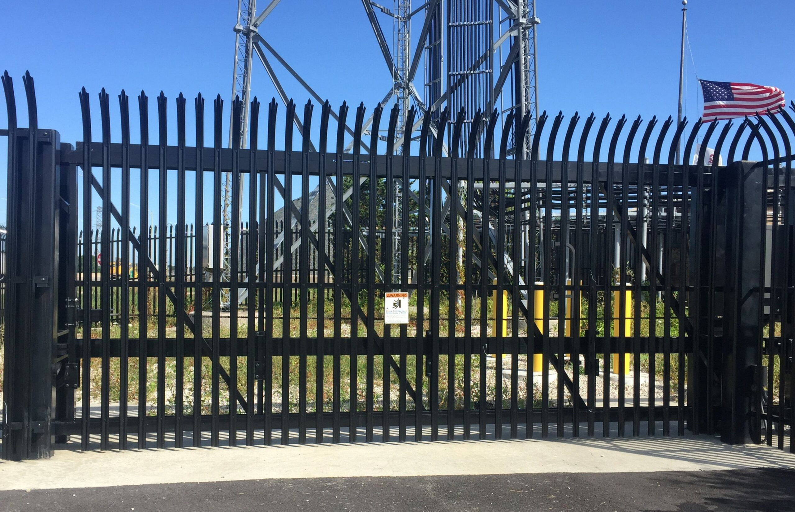 Slide Gates | Products | Sloan Security Group