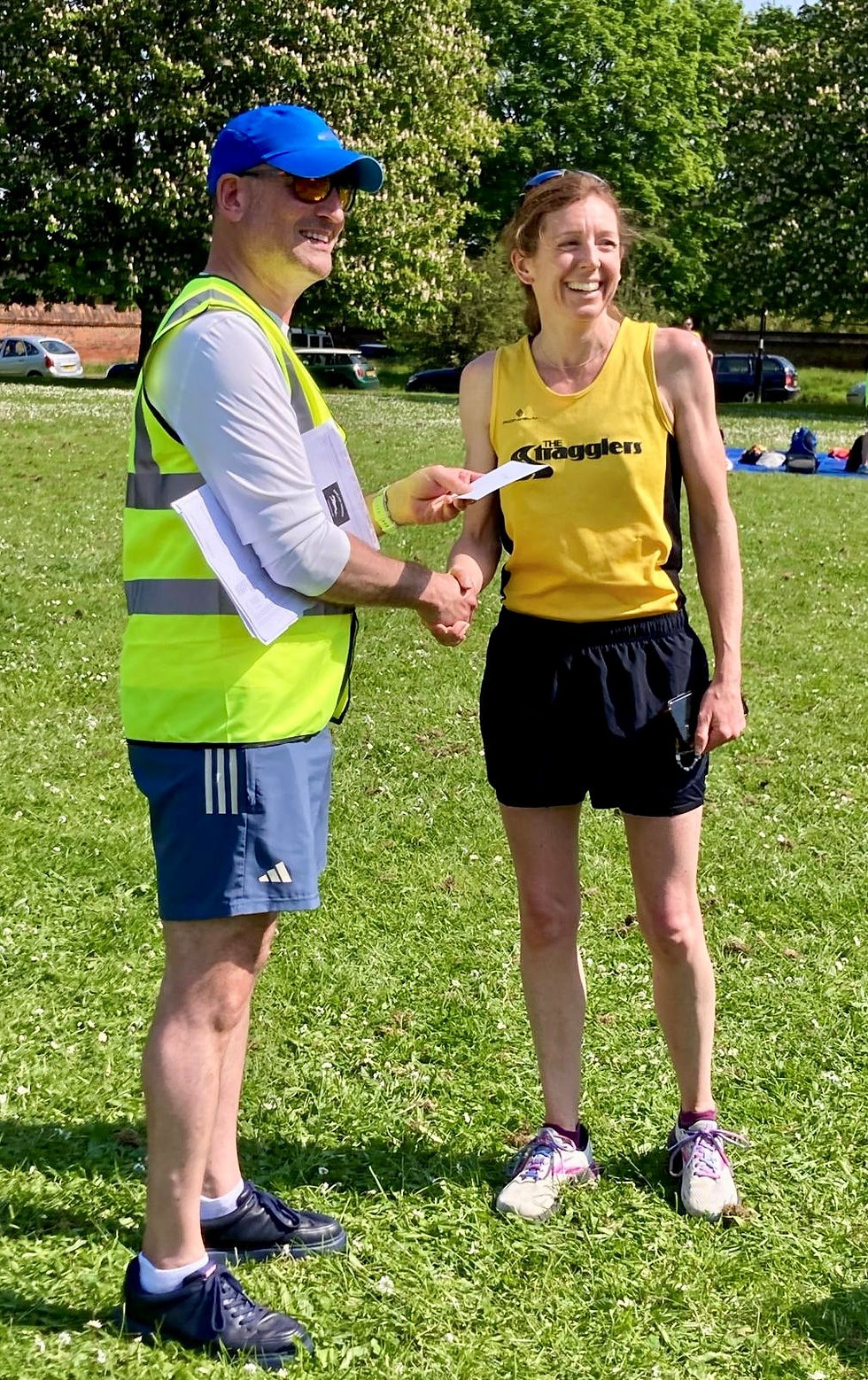 Stragglers undeterred on hottest day