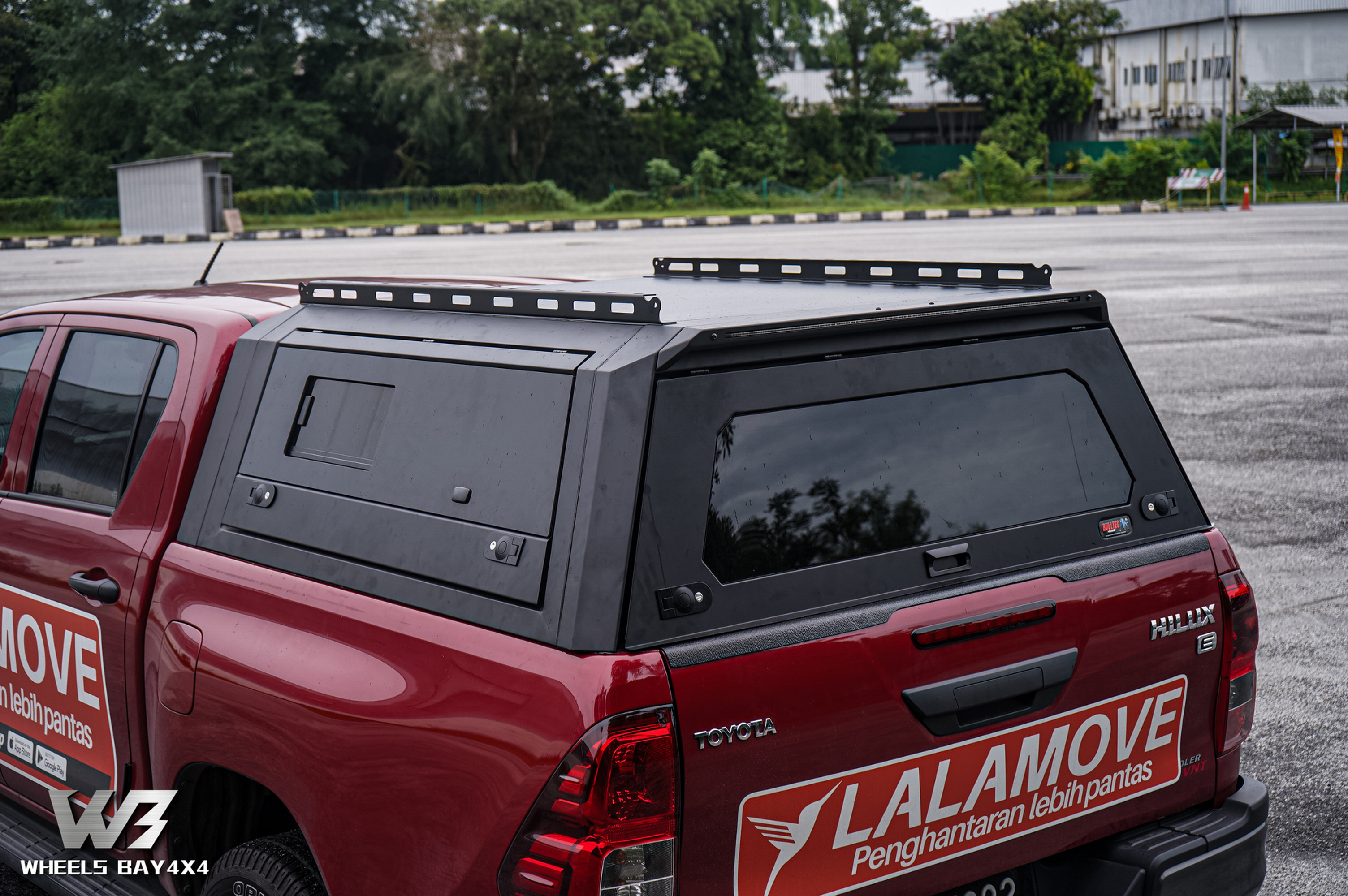 BULLTEC STEEL CANOPY V2 - Sliding Glass Window | Wheels Bay 4x4