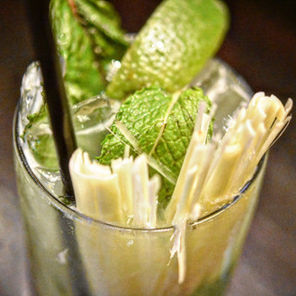 Lazy Fish | Sushi restaurant in Frederick | 10 E Patrick St, Frederick ...