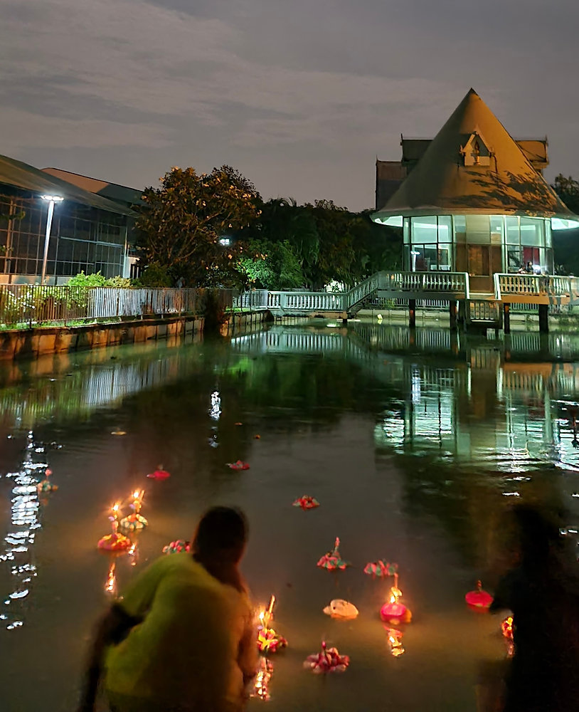 Celebrating Loy Krathong Festival