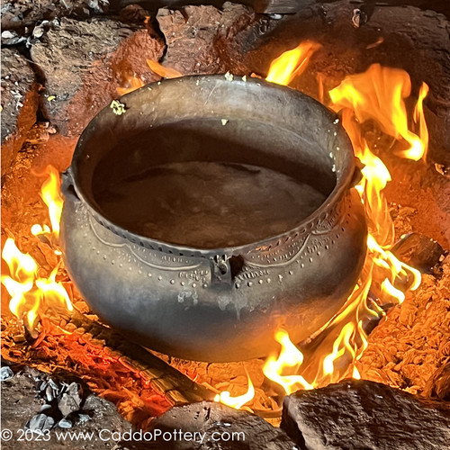 Caddo Mounds Traditional Caddo Cooking Pot II | Caddo Pottery