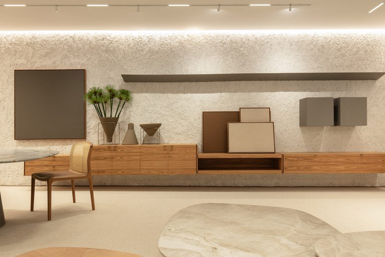 estudiobola inaugura showroom na Al. Gabriel Monteiro da Silva ...