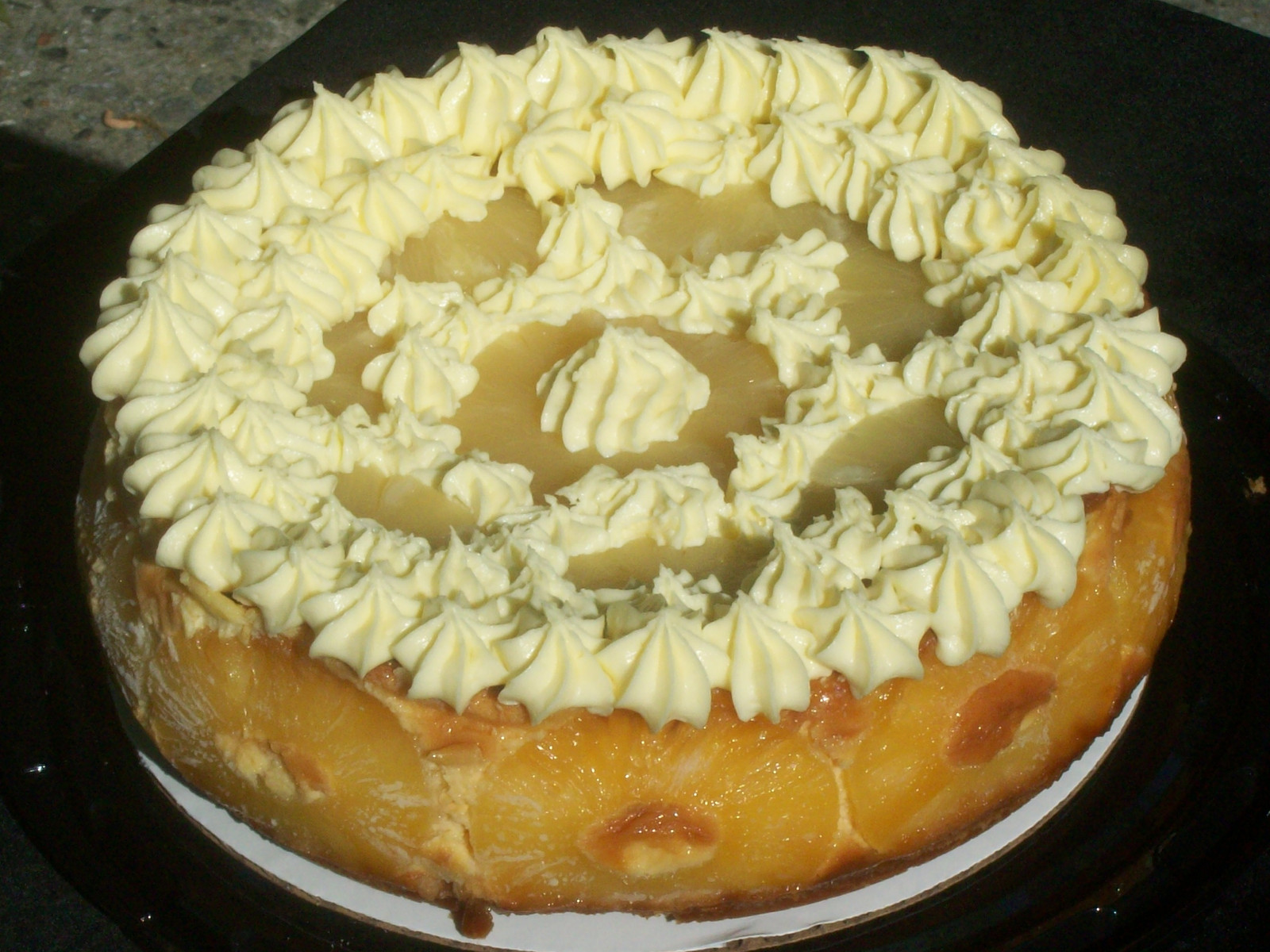 ELF's Cakery | ABOUT