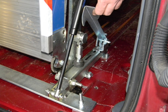 Non-Swivel Loading Ramps | National Fleet Products