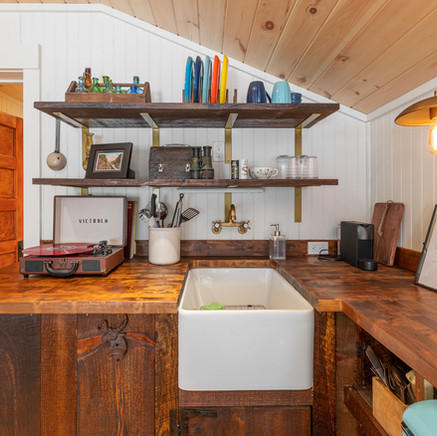 ALPINE GARDEN | Camping Village & Winery | New Hampshire