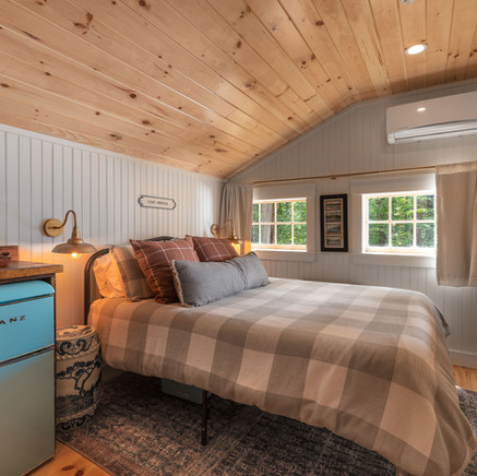 ALPINE GARDEN | Camping Village & Winery | New Hampshire