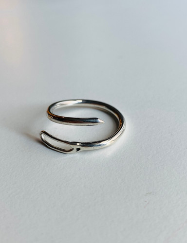 Sewing needle ring | marksabino