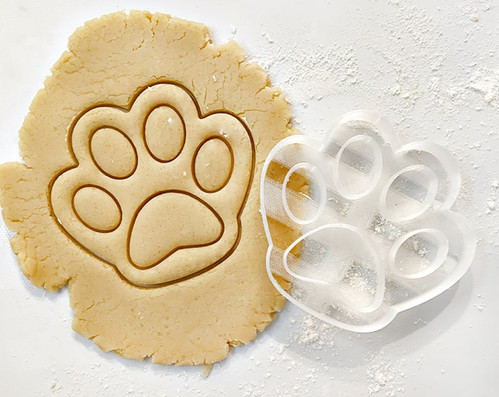 Paw Print Cookie Cutter | Baker Street Cutters