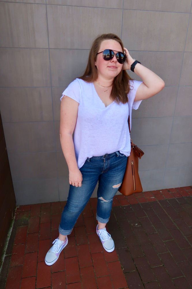 How To Style Ripped Jeans + a Tee