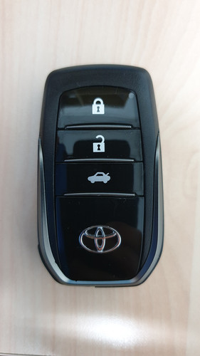 3 Button Toyota Camry Smart Remote Key Shell - Nistech E & E Ltd