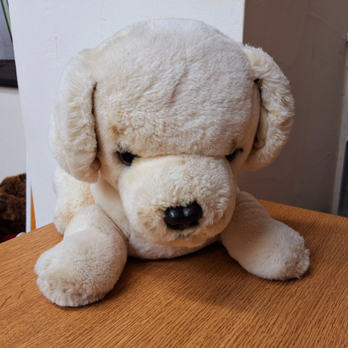 Merrythought Lying Down Golden Retriever | Harrodsteddybears